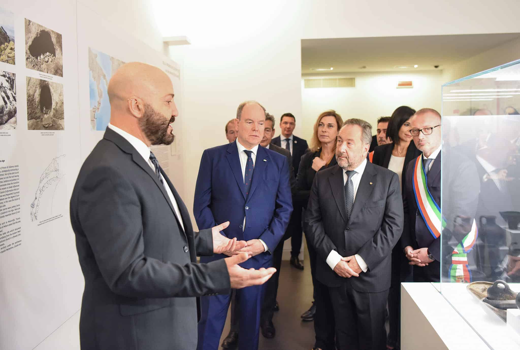 Il Principe Alberto II visita i Siti Storici Grimaldi in Calabria