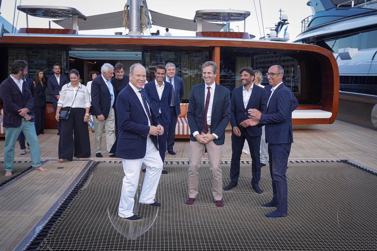 Coup d'envoi du Monaco Yacht Show en présence du Prince Albert II