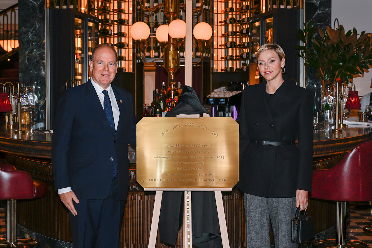 Un moment historique : Le Prince Albert II et la Princesse Charlène ont ...