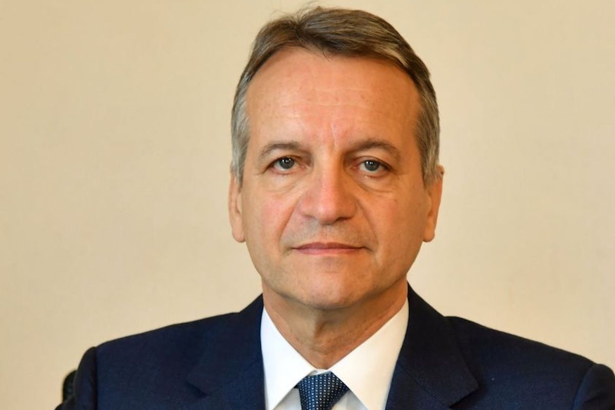 Georges Marsan forbidden to contact Town Hall staff