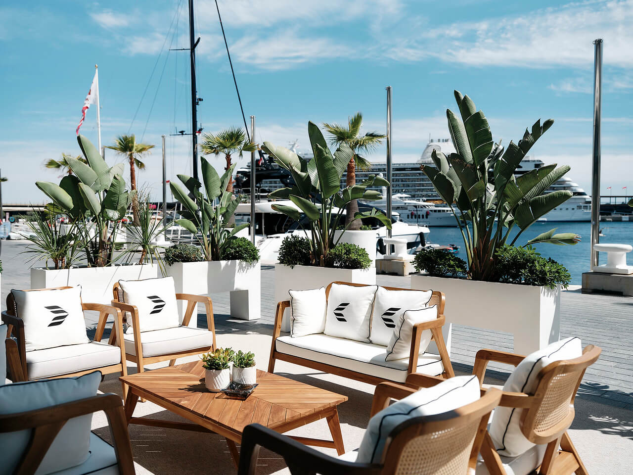 Bombardier inaugurates new Aviator Lounge in Monaco