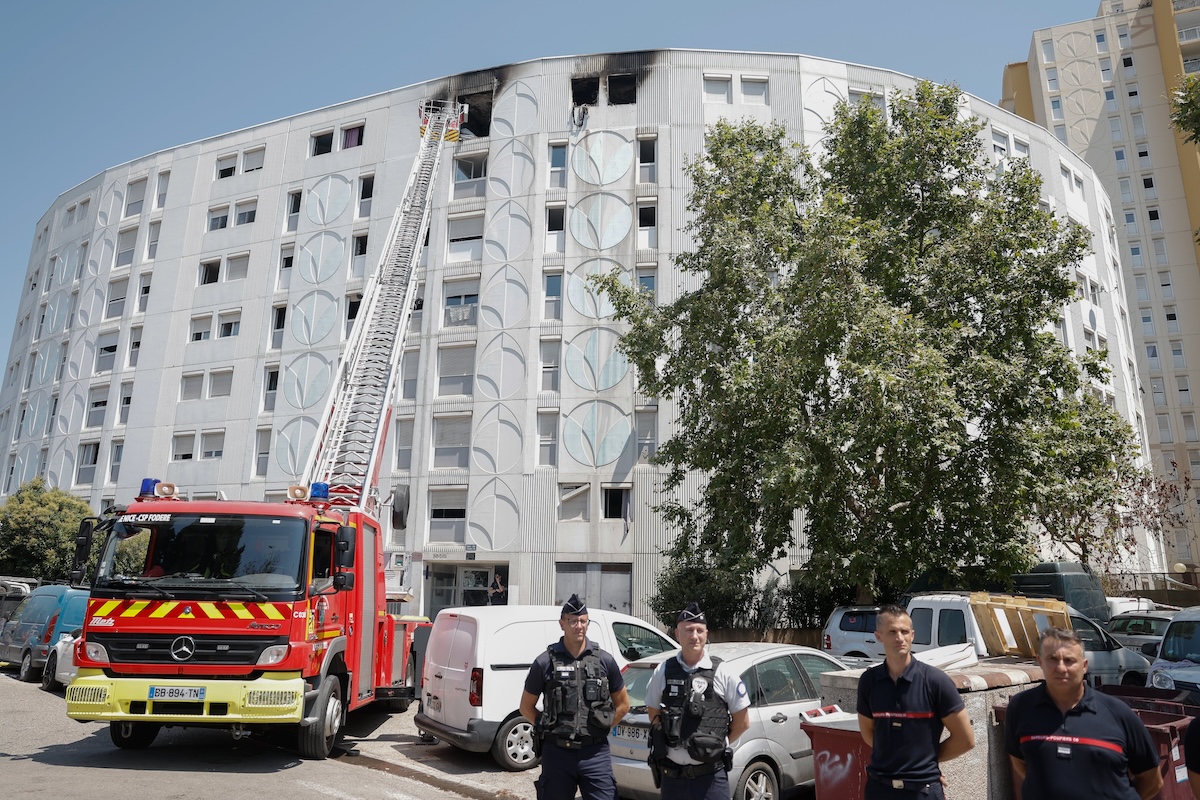Prince Albert II expresses condolences to families of Nice fire victims