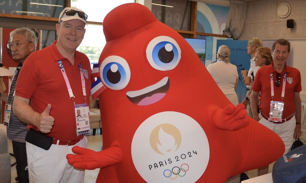 Paris 2024: Prince Albert II talks about visit to Olympic Village
