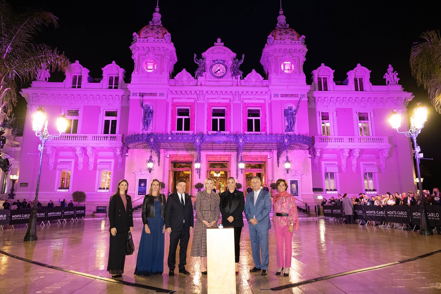 Princess Charlene lights up Monte-Carlo Casino for Pink October