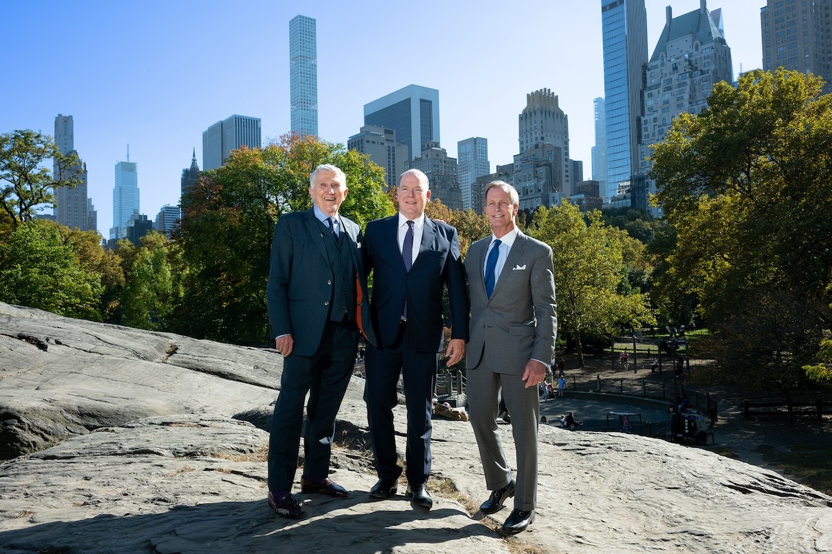 Le Prince Albert II retrouve ses cousins pour un voyage nostalgique au ...