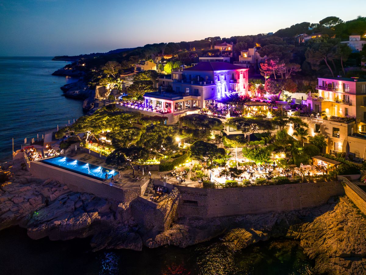 Les Roches Blanches: quiet luxury on the shores of Cassis